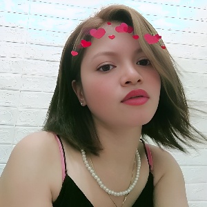 Watch 🍨hh♡Cͫaͤmͫille Live Stream on BIGO LIVE