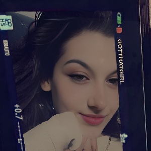 Watch Desiree Garcia Live Stream on BIGO LIVE