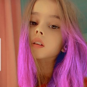 Kamelia Melnic&&90245624& & Likee